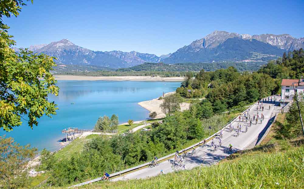 Giro del Lago di Santa Croce, dal 13 agosto iscrizioni all’Ostello ...
