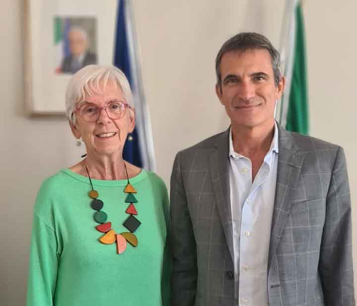 Denunciare alla polizia e ai centri antiviolenza. Il messaggio alle ...