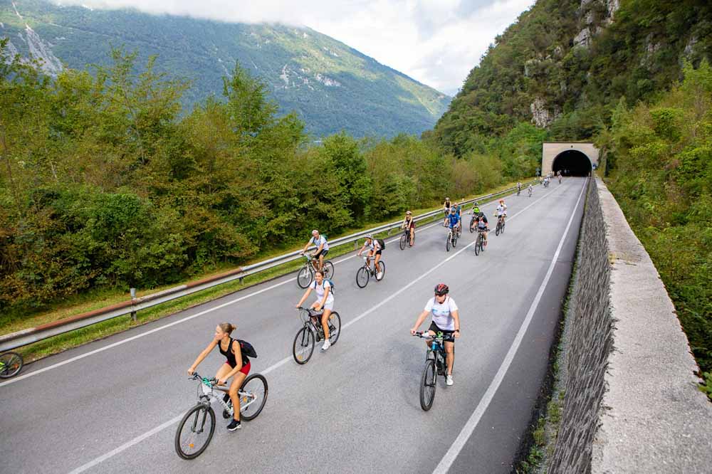 Giro del Lago di Santa Croce, in 3.225 per la trentesima edizione ...